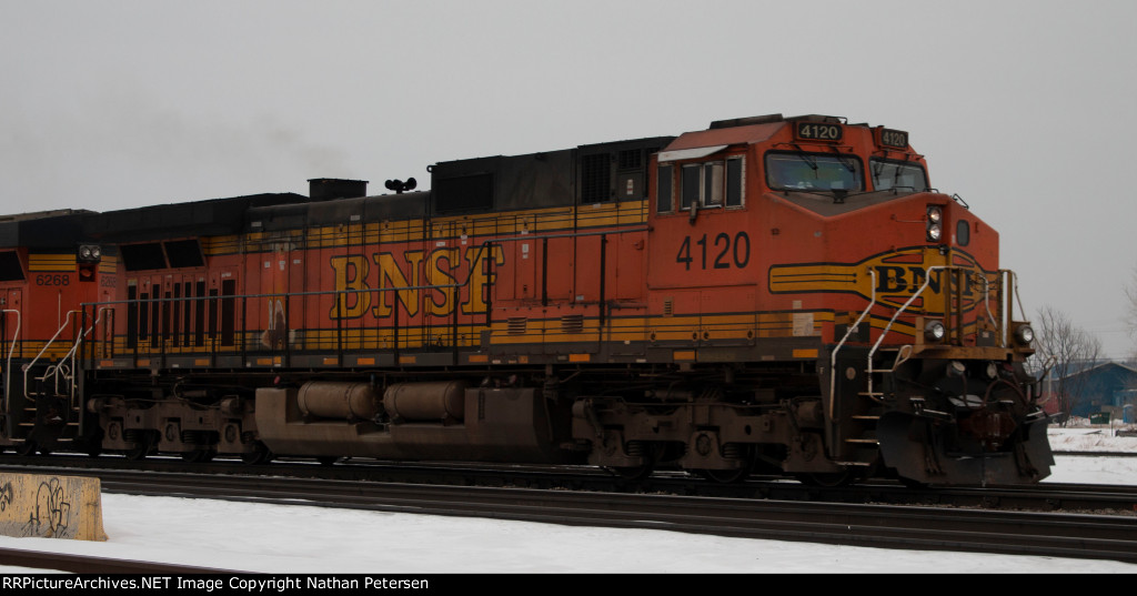 BNSF 4120